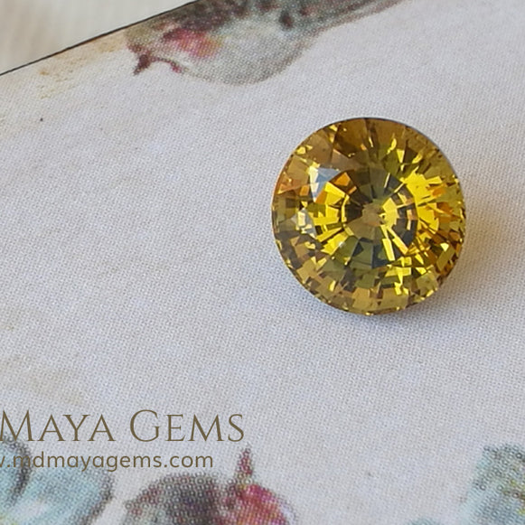 Vivid Yellow Mali Garnet – 2.34 ct Round Cut Gemstone – MdMaya Gems